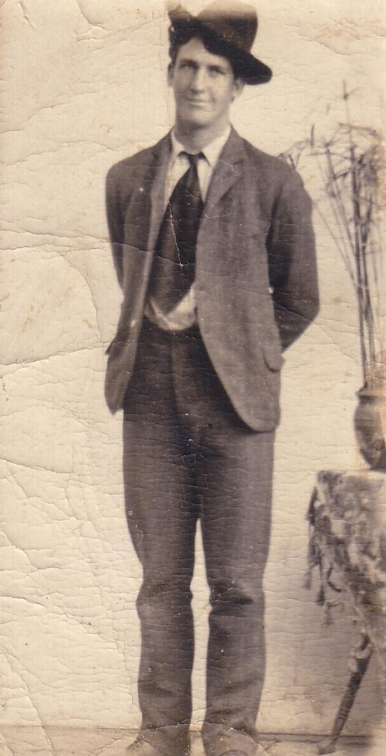 THE TWELVE O’CLOCK KID. | atthetable2015